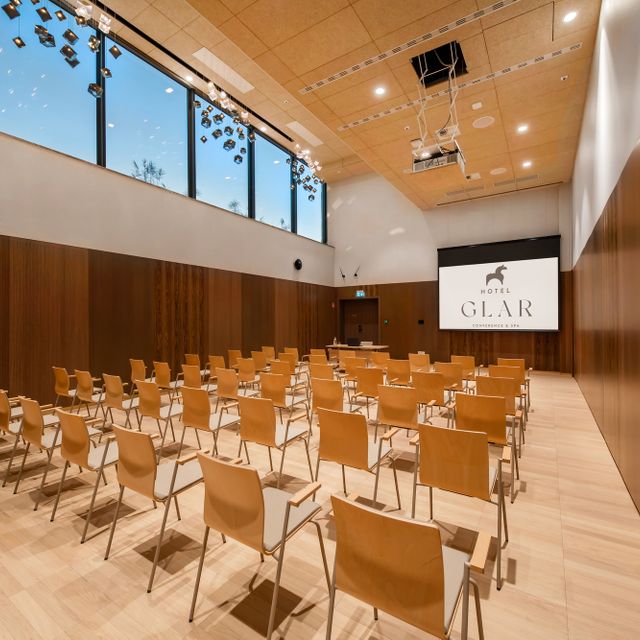 Hotel GLAR Wisełka: Conferences, SPA & Wellness by the Lake - Hotel ...